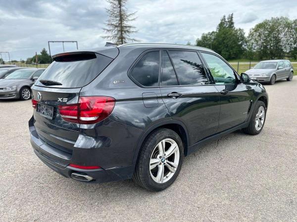 Pelēks BMW X5 2017 Rokiškis, ar dzinēja tilpumu 2.00 L un nobraukumu 280 tūkst. km par 10950 €, foto 9 vietnē AUTOMOTO.COM.LV