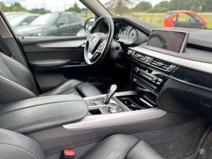 Grey BMW X5 2017 in Rokiskis, with an engine capacity of 2.00 L and mileage of 280 thousand km for 10950 €, photo 24 on AUTOMOTO.COM.LV