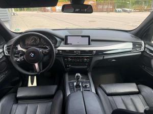 Grey BMW X5 2017 in Kaunas, with an engine capacity of 2.99 L and mileage of 227 thousand km for 23900 €, photo 8 on AUTOMOTO.COM.LV