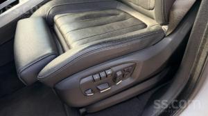 Grey BMW X5 2017 in Liepaja, with an engine capacity of 3.00 L and mileage of 164 thousand km for 22500 €, photo 8 on AUTOMOTO.COM.LV