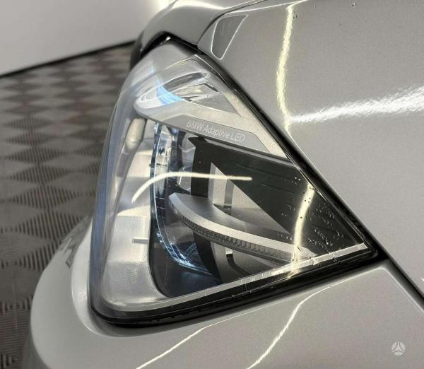 Grey BMW X5 2017 in Marijampole, with an engine capacity of 2.99 L and mileage of 268 thousand km for 22999 €, photo 5 on AUTOMOTO.COM.LV