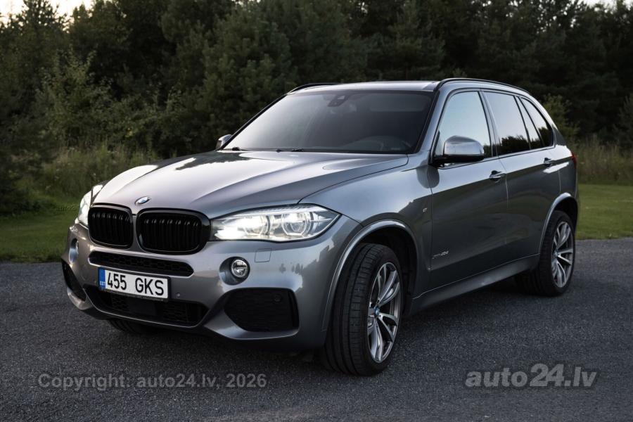 Pelēks BMW X5 2017 Rapla, ar dzinēja tilpumu 3.00 L un nobraukumu 318 tūkst. km par 22000 €, foto 1 vietnē AUTOMOTO.COM.LV