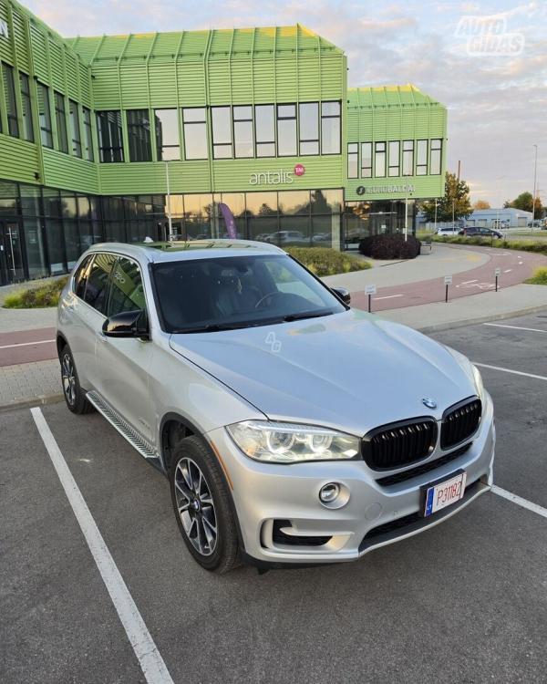 Pelēks BMW X5 2017 Kauņa, ar dzinēja tilpumu 3.00 L un nobraukumu 252 tūkst. km par 16900 €, foto 4 vietnē AUTOMOTO.COM.LV