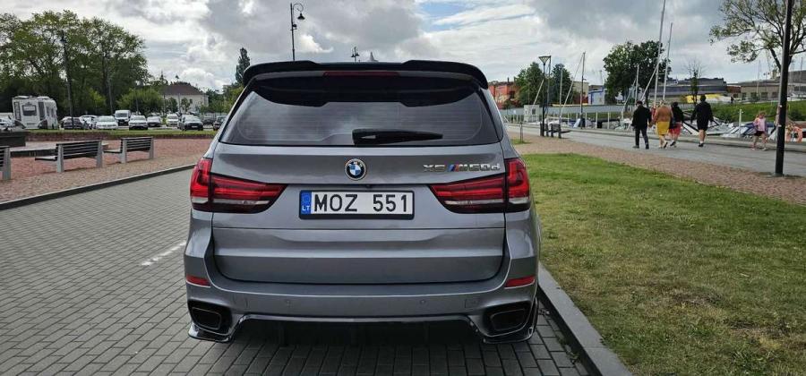 Grey BMW X5 2017 in Klaipeda, with an engine capacity of 2.99 L and mileage of 245 thousand km for 22500 €, photo 8 on AUTOMOTO.COM.LV