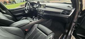 Grey BMW X5 2017 in Klaipeda, with an engine capacity of 2.99 L and mileage of 245 thousand km for 22500 €, photo 17 on AUTOMOTO.COM.LV