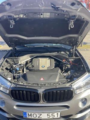 Grey BMW X5 2017 in Klaipeda, with an engine capacity of 2.99 L and mileage of 245 thousand km for 22500 €, photo 27 on AUTOMOTO.COM.LV