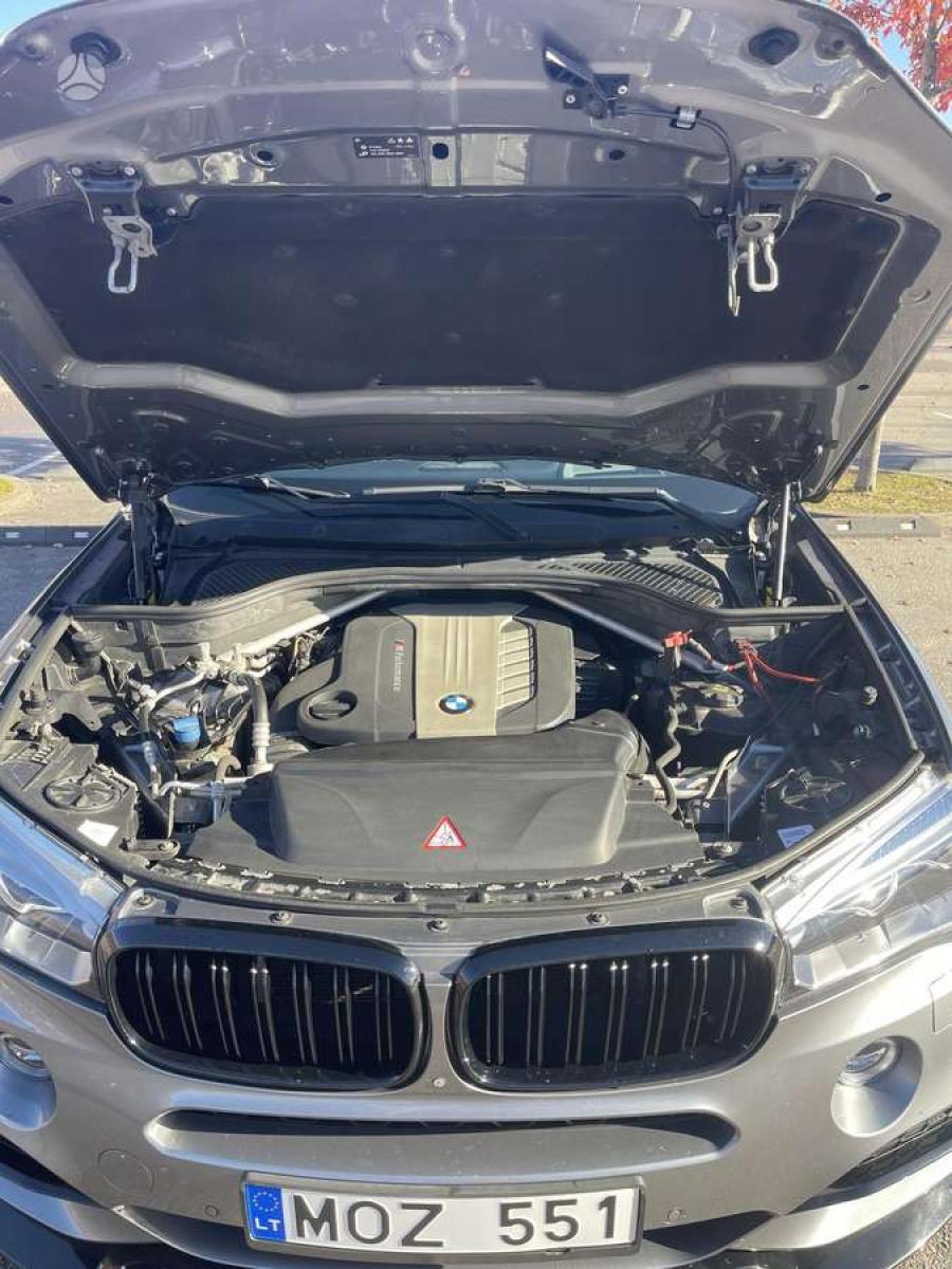Grey BMW X5 2017 in Klaipeda, with an engine capacity of 2.99 L and mileage of 245 thousand km for 22500 €, photo 27 on AUTOMOTO.COM.LV