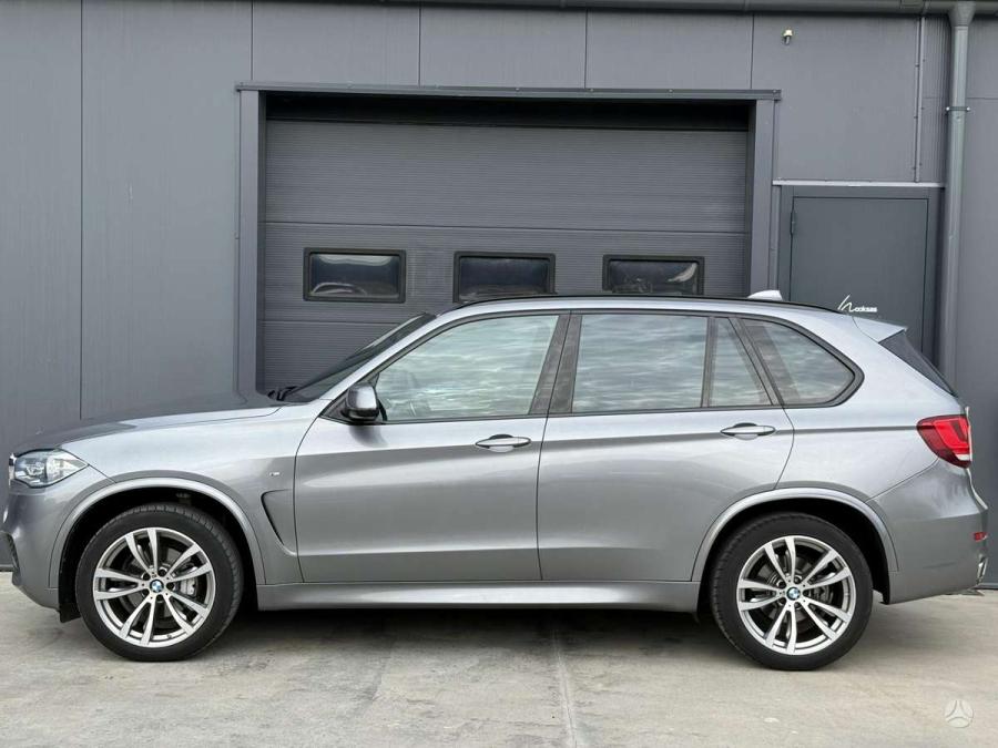 Pelēks BMW X5 2017 Kauņa, ar dzinēja tilpumu 2.99 L un nobraukumu 162 tūkst. km par 25500 €, foto 8 vietnē AUTOMOTO.COM.LV