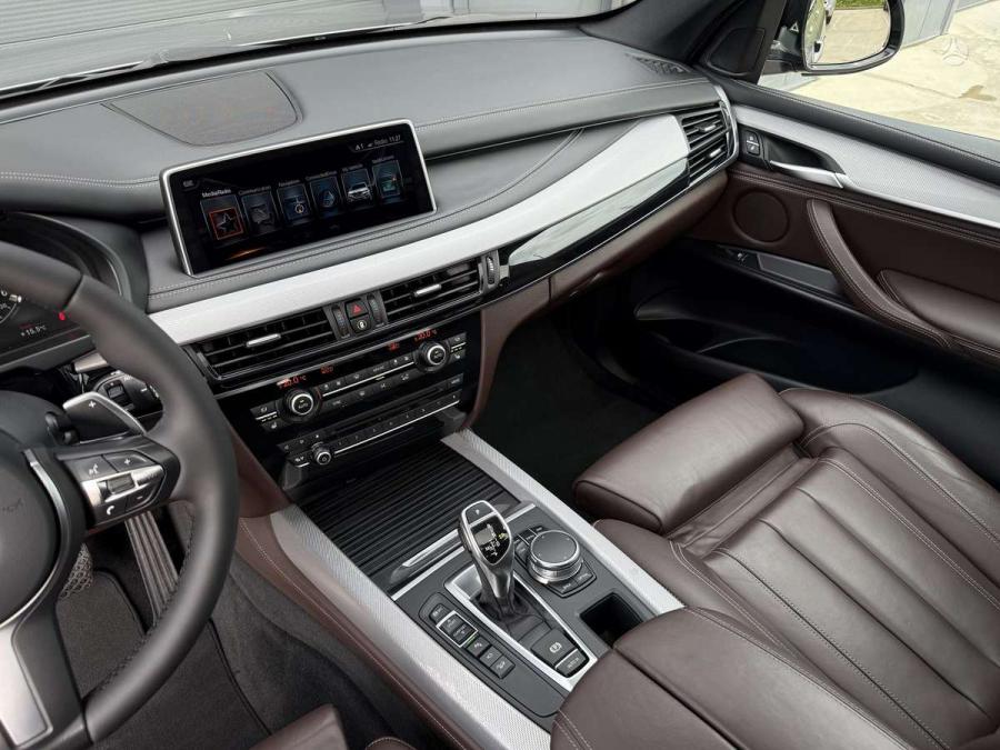 Pelēks BMW X5 2017 Kauņa, ar dzinēja tilpumu 2.99 L un nobraukumu 162 tūkst. km par 25500 €, foto 18 vietnē AUTOMOTO.COM.LV