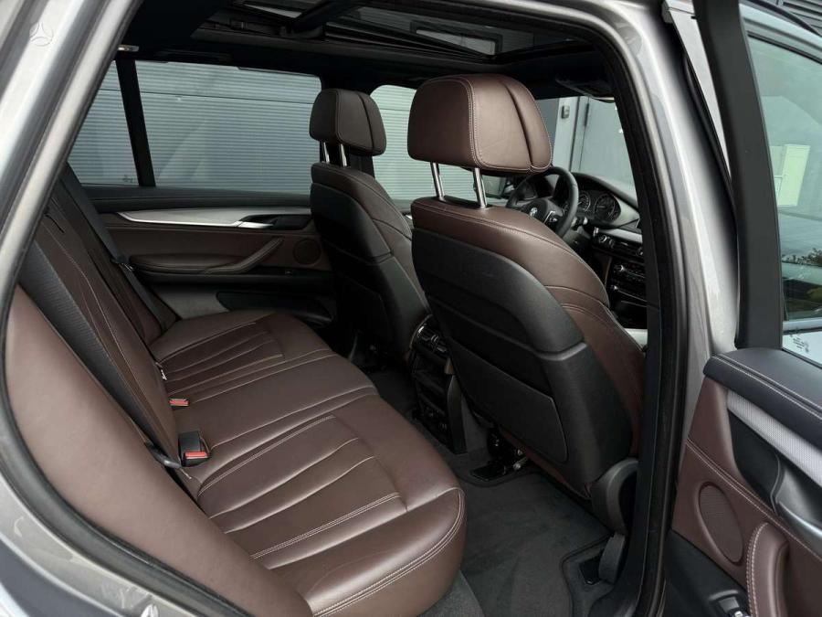 Pelēks BMW X5 2017 Kauņa, ar dzinēja tilpumu 2.99 L un nobraukumu 162 tūkst. km par 25500 €, foto 22 vietnē AUTOMOTO.COM.LV