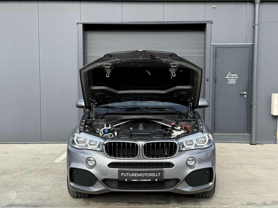 Pelēks BMW X5 2017 Kauņa, ar dzinēja tilpumu 2.99 L un nobraukumu 162 tūkst. km par 25500 €, foto 29 vietnē AUTOMOTO.COM.LV