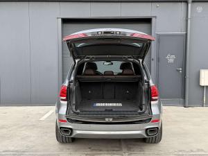 Pelēks BMW X5 2017 Kauņa, ar dzinēja tilpumu 2.99 L un nobraukumu 162 tūkst. km par 25500 €, foto 31 vietnē AUTOMOTO.COM.LV
