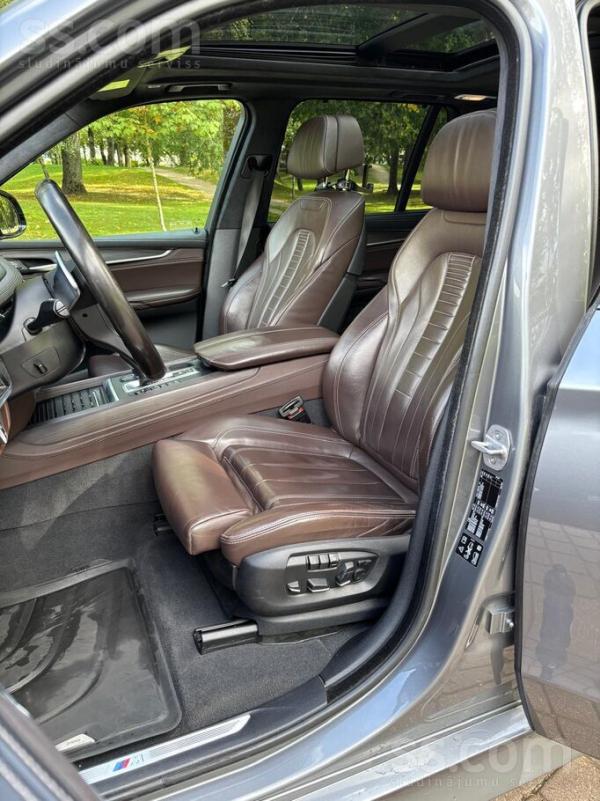 Pelēks BMW X5 2017 Cēsis, ar dzinēja tilpumu 3.00 L un nobraukumu 202 tūkst. km par 28200 €, foto 11 vietnē AUTOMOTO.COM.LV