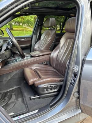 Pelēks BMW X5 2017 Cēsis, ar dzinēja tilpumu 3.00 L un nobraukumu 202 tūkst. km par 28200 €, foto 11 vietnē AUTOMOTO.COM.LV