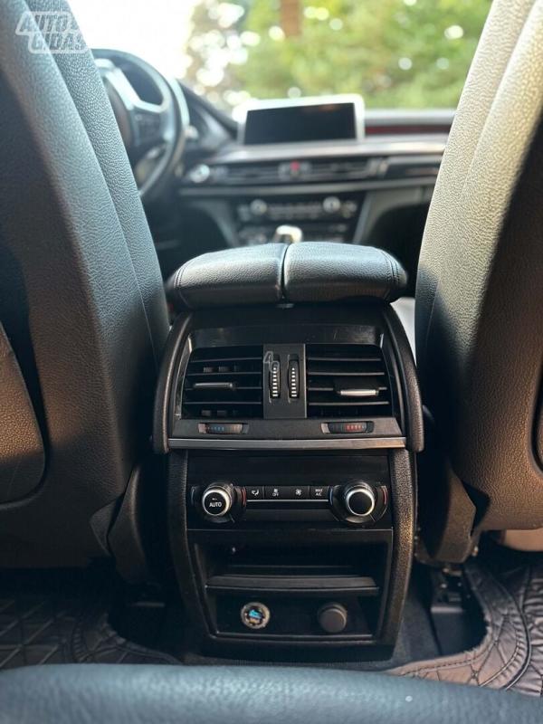 BMW X5 2017 Skuodas vietnÄ PelÄks BMW X5 2017 Skuodas, ar dzinÄja tilpumu 3.50 L un nobraukumu 203 tÅ«kst. km par 15900 ā¬, foto 7 vietnÄ AUTOMOTO.COM.LV