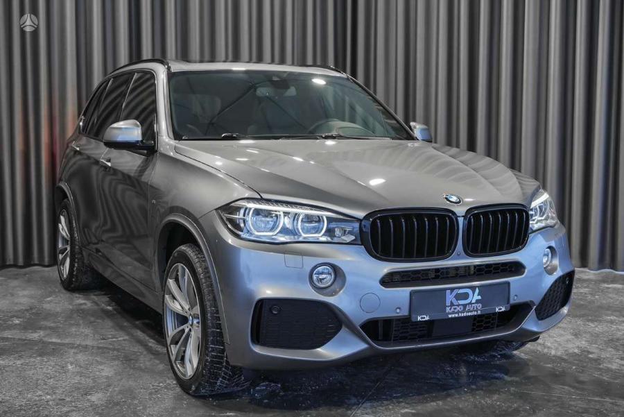 Grey BMW X5 2018 in Marijampole, with an engine capacity of 2.99 L and mileage of 244 thousand km for 24850 €, photo 2 on AUTOMOTO.COM.LV