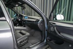 Pelēks BMW X5 2018 Marijampole, ar dzinēja tilpumu 2.99 L un nobraukumu 235 tūkst. km par 26450 €, foto 19 vietnē AUTOMOTO.COM.LV