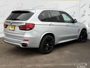 Grey BMW X5 2018 in Klaipeda, with an engine capacity of 2.98 L and mileage of 70 thousand km for 26900 €, photo 3 on AUTOMOTO.COM.LV