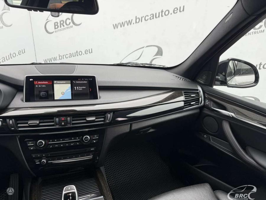 Grey BMW X5 2018 in Klaipeda, with an engine capacity of 2.98 L and mileage of 70 thousand km for 26900 €, photo 6 on AUTOMOTO.COM.LV