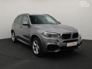 Pelēks BMW X5 2018 Viļņa, ar dzinēja tilpumu 2.00 L un nobraukumu 173 tūkst. km par 25899 €, foto 10 vietnē AUTOMOTO.COM.LV