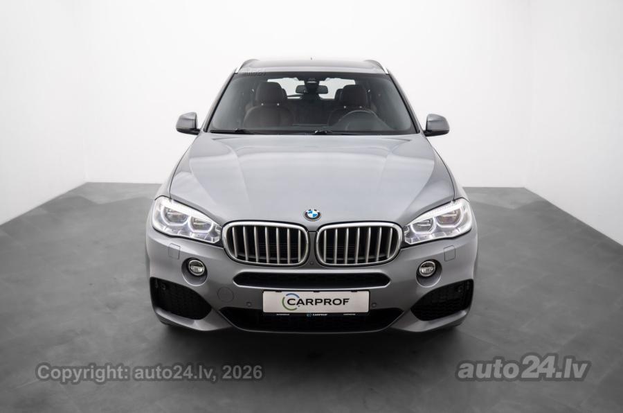 Grey BMW X5 2018 in Tallinn, with an engine capacity of 2.00 L and mileage of 102 thousand km for 25999 €, photo 3 on AUTOMOTO.COM.LV