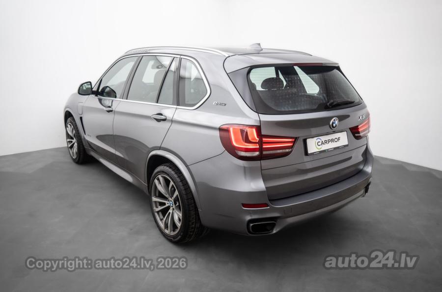 Grey BMW X5 2018 in Tallinn, with an engine capacity of 2.00 L and mileage of 102 thousand km for 25999 €, photo 7 on AUTOMOTO.COM.LV