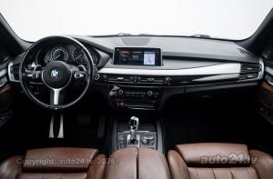 Grey BMW X5 2018 in Tallinn, with an engine capacity of 2.00 L and mileage of 102 thousand km for 25999 €, photo 13 on AUTOMOTO.COM.LV