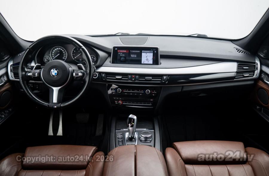 Grey BMW X5 2018 in Tallinn, with an engine capacity of 2.00 L and mileage of 102 thousand km for 25999 €, photo 13 on AUTOMOTO.COM.LV
