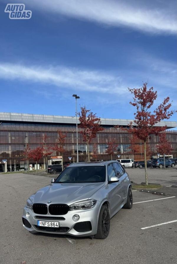 Grey BMW X5 2018 in Klaipeda, with an engine capacity of 3.00 L and mileage of 70 thousand km for 26300 €, photo 1 on AUTOMOTO.COM.LV