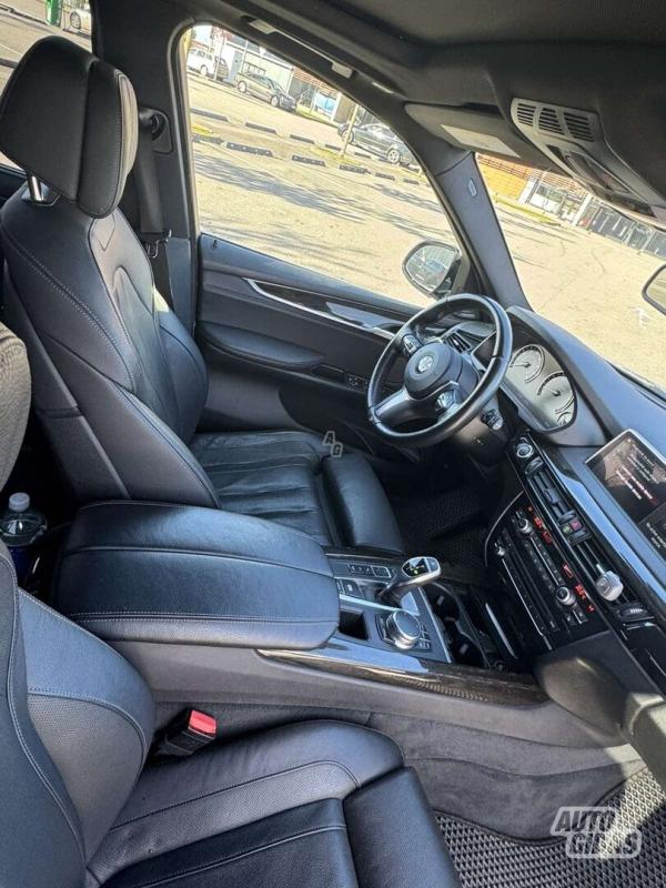 Grey BMW X5 2018 in Klaipeda, with an engine capacity of 3.00 L and mileage of 70 thousand km for 26300 €, photo 9 on AUTOMOTO.COM.LV