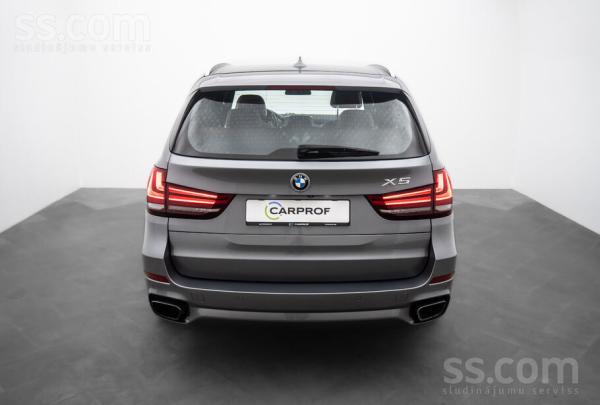 Grey BMW X5 2018 in Tallinn, with an engine capacity of 2.00 L and mileage of 102 thousand km for 24499 €, photo 5 on AUTOMOTO.COM.LV