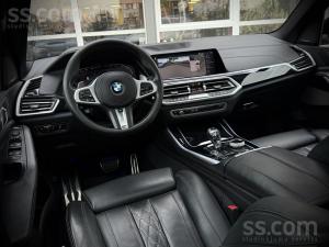 Grey BMW X5 2018 in Tukums, with an engine capacity of 3.00 L and mileage of 199 thousand km for 38999 €, photo 6 on AUTOMOTO.COM.LV