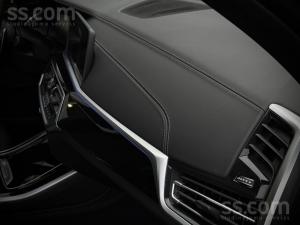 Grey BMW X5 2018 in Tukums, with an engine capacity of 3.00 L and mileage of 199 thousand km for 38999 €, photo 7 on AUTOMOTO.COM.LV