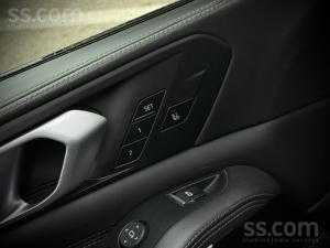Grey BMW X5 2018 in Tukums, with an engine capacity of 3.00 L and mileage of 199 thousand km for 38999 €, photo 18 on AUTOMOTO.COM.LV