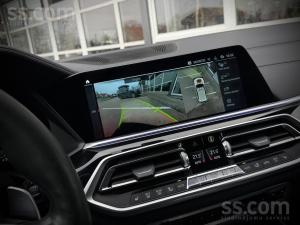 Grey BMW X5 2018 in Tukums, with an engine capacity of 3.00 L and mileage of 199 thousand km for 38999 €, photo 20 on AUTOMOTO.COM.LV