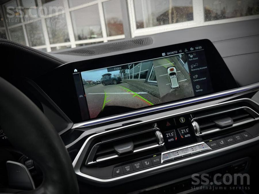 Grey BMW X5 2018 in Tukums, with an engine capacity of 3.00 L and mileage of 199 thousand km for 38999 €, photo 20 on AUTOMOTO.COM.LV