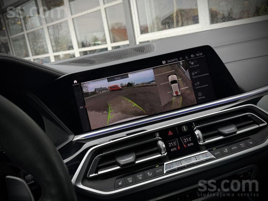 Grey BMW X5 2018 in Tukums, with an engine capacity of 3.00 L and mileage of 199 thousand km for 38999 €, photo 22 on AUTOMOTO.COM.LV