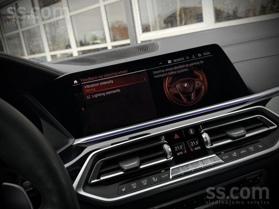 Grey BMW X5 2018 in Tukums, with an engine capacity of 3.00 L and mileage of 199 thousand km for 38999 €, photo 23 on AUTOMOTO.COM.LV