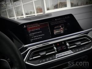 Grey BMW X5 2018 in Tukums, with an engine capacity of 3.00 L and mileage of 199 thousand km for 38999 €, photo 28 on AUTOMOTO.COM.LV