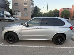 Серый БМВ Х5 2018 в Клайпеда, объемом двигателя 2.98 л и пробегом 73 тыс. км за 24000 €, фото 14 на AUTOMOTO.COM.LV