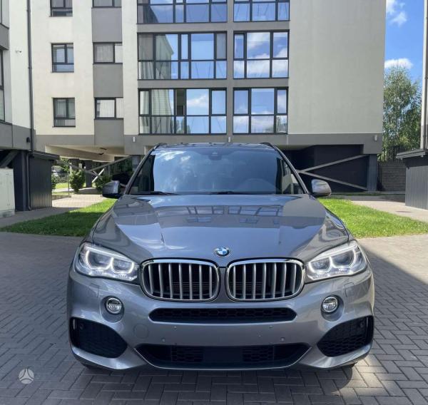 Pelēks BMW X5 2018 Kauņa, ar dzinēja tilpumu 2.00 L un nobraukumu 149 tūkst. km par 18500 €, foto 1 vietnē AUTOMOTO.COM.LV
