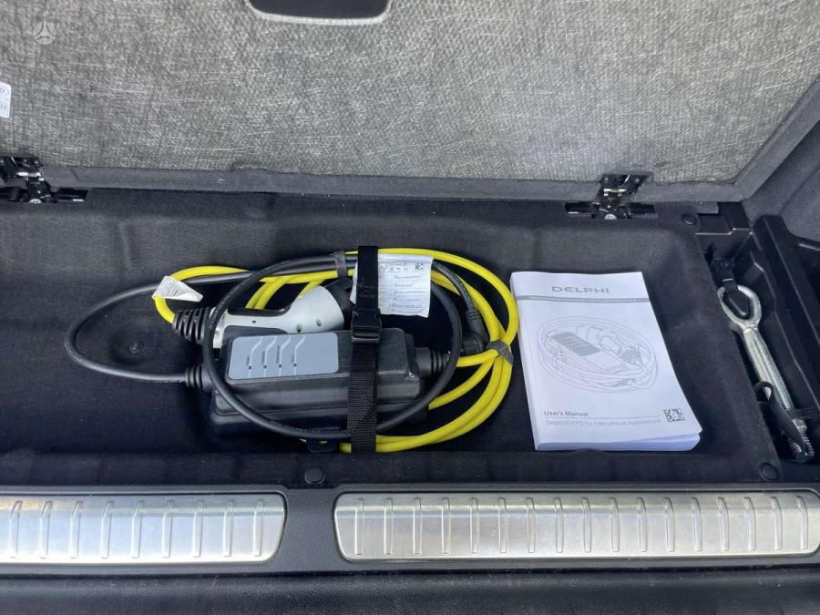 Grey BMW X5 2018 in Kaunas, with an engine capacity of 2.00 L and mileage of 149 thousand km for 18500 €, photo 20 on AUTOMOTO.COM.LV