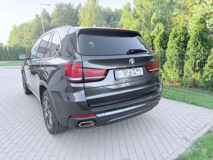 Pelēks BMW X5 2018 Viļņa, ar dzinēja tilpumu 2.99 L un nobraukumu 211 tūkst. km par 25700 €, foto 6 vietnē AUTOMOTO.COM.LV
