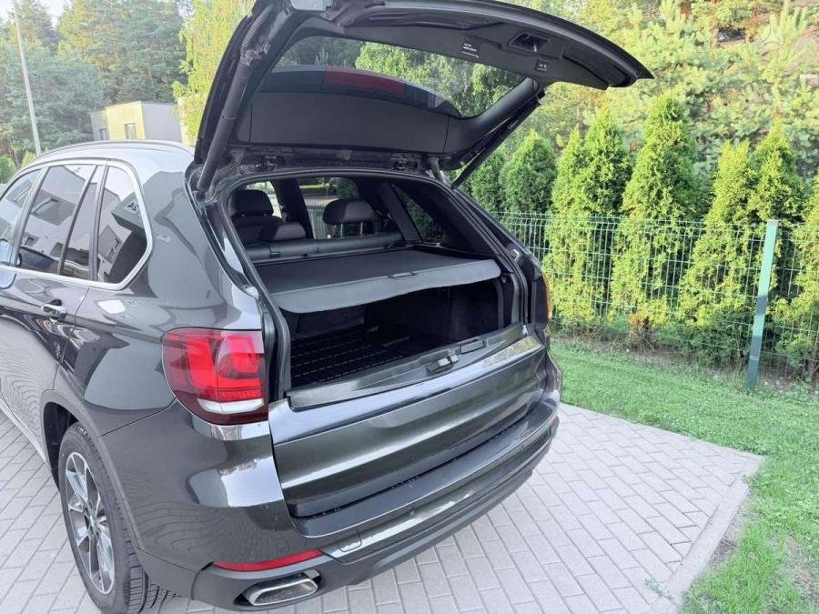 Pelēks BMW X5 2018 Viļņa, ar dzinēja tilpumu 2.99 L un nobraukumu 211 tūkst. km par 25700 €, foto 8 vietnē AUTOMOTO.COM.LV