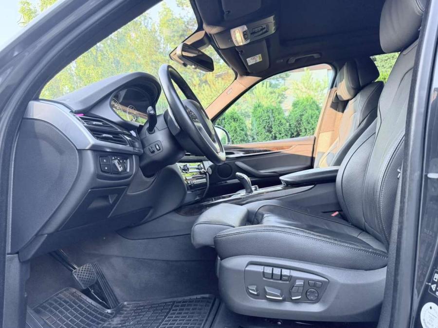 Pelēks BMW X5 2018 Viļņa, ar dzinēja tilpumu 2.99 L un nobraukumu 211 tūkst. km par 25700 €, foto 12 vietnē AUTOMOTO.COM.LV