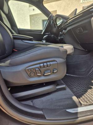 Pelēks BMW X5 2018 Viļņa, ar dzinēja tilpumu 2.99 L un nobraukumu 211 tūkst. km par 25700 €, foto 13 vietnē AUTOMOTO.COM.LV