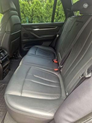 Pelēks BMW X5 2018 Viļņa, ar dzinēja tilpumu 2.99 L un nobraukumu 211 tūkst. km par 25700 €, foto 14 vietnē AUTOMOTO.COM.LV