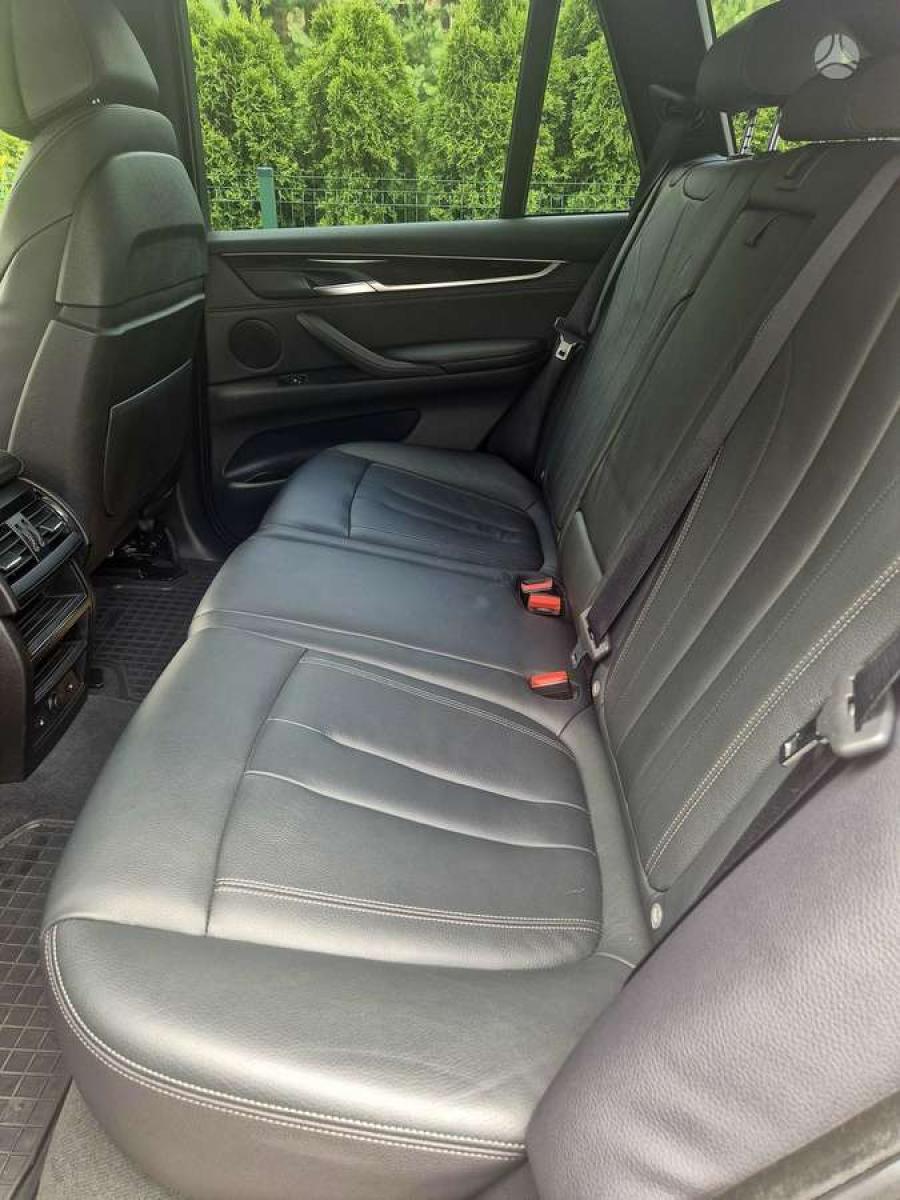 Pelēks BMW X5 2018 Viļņa, ar dzinēja tilpumu 2.99 L un nobraukumu 211 tūkst. km par 25700 €, foto 14 vietnē AUTOMOTO.COM.LV