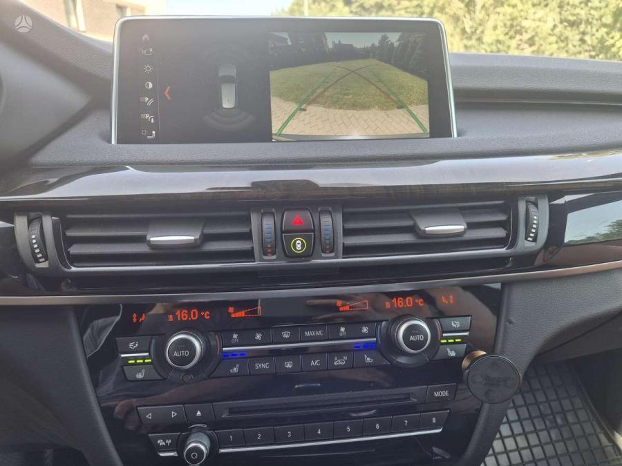 Pelēks BMW X5 2018 Viļņa, ar dzinēja tilpumu 2.99 L un nobraukumu 211 tūkst. km par 25700 €, foto 18 vietnē AUTOMOTO.COM.LV