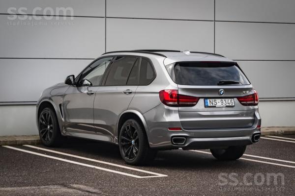 Pelēks BMW X5 2018 Rīga, ar dzinēja tilpumu 3.00 L un nobraukumu 143 tūkst. km par 29995 €, foto 6 vietnē AUTOMOTO.COM.LV